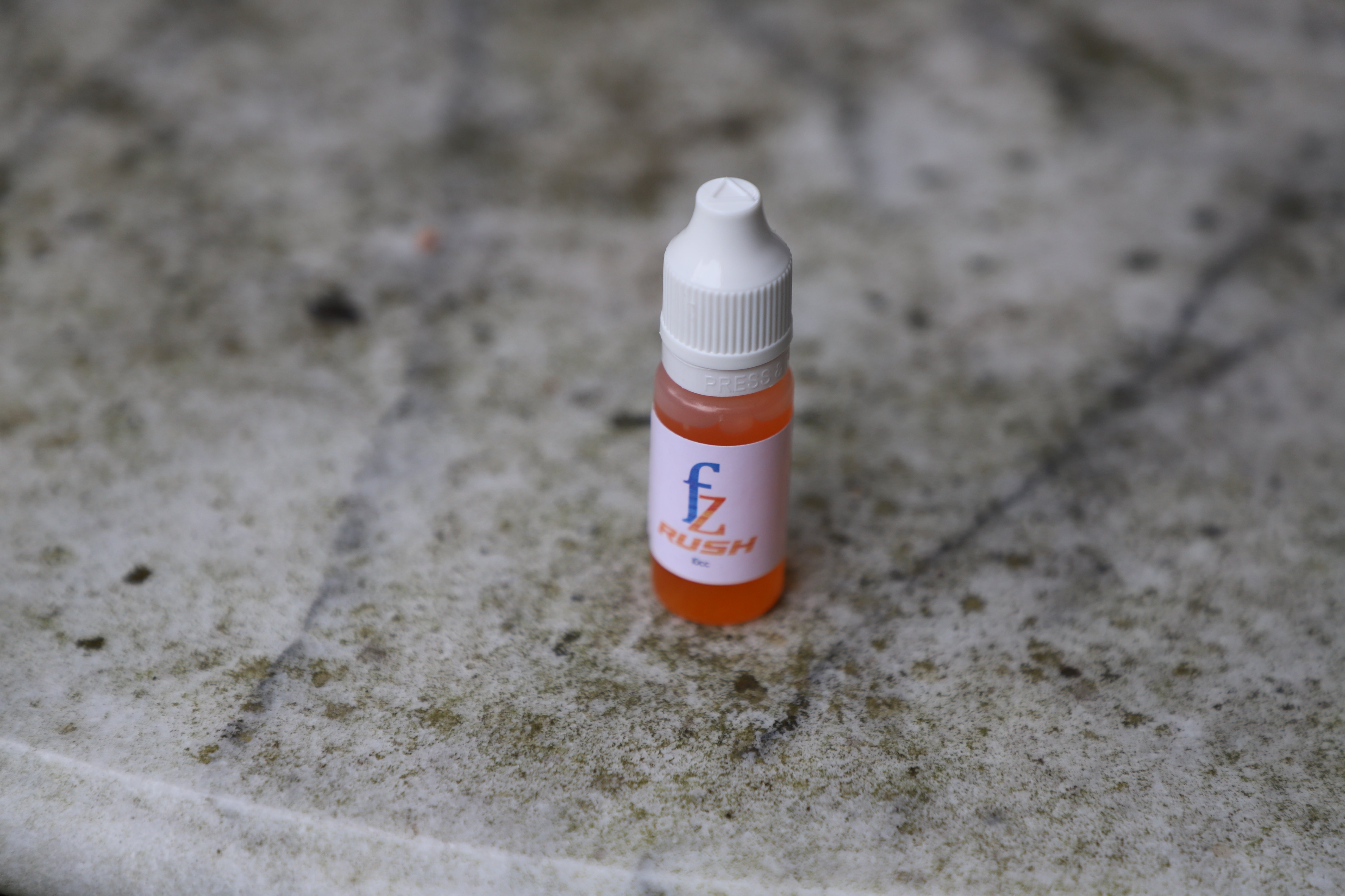 Cubicle FZ-Rush 10cc | Wattlecube